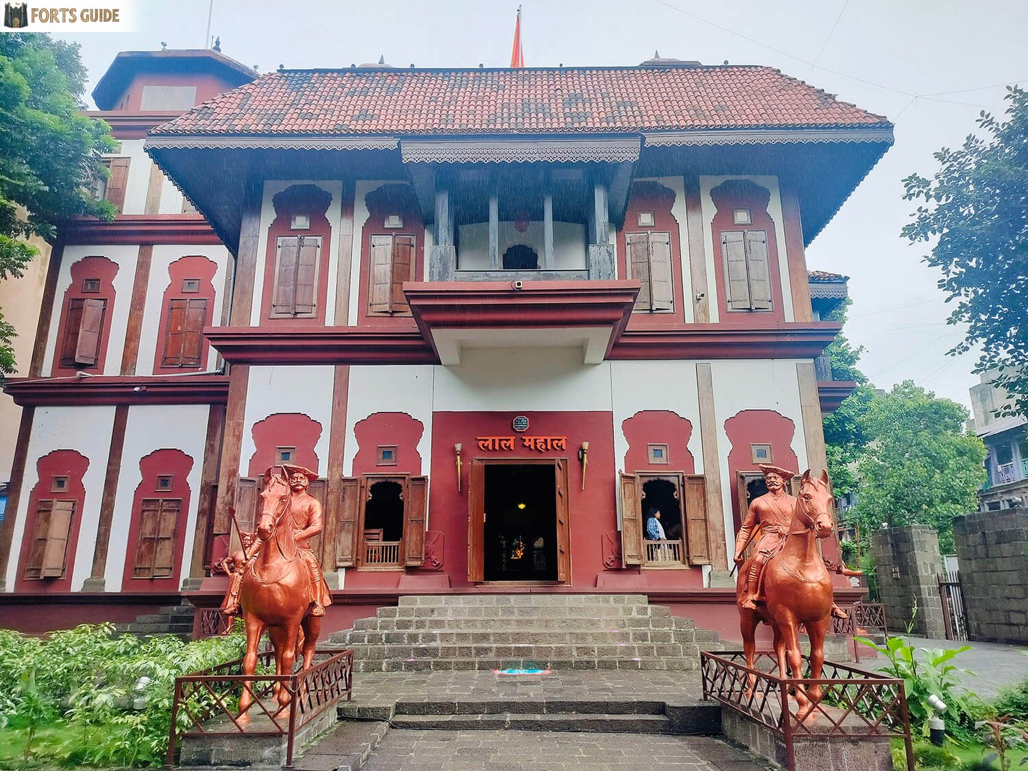 लाल महाल माहिती मार्गदर्शन | Lal Mahal Information Guide in Marathi ...